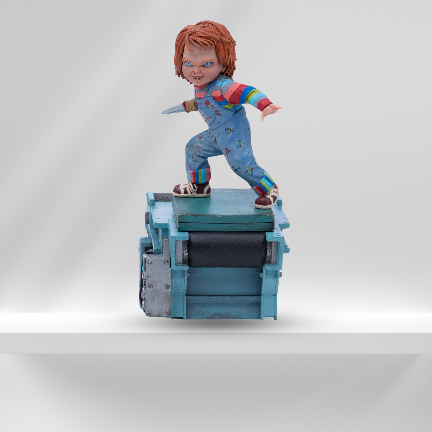 Iron Studios - Chucky Statue – NostalgiaVault.ae